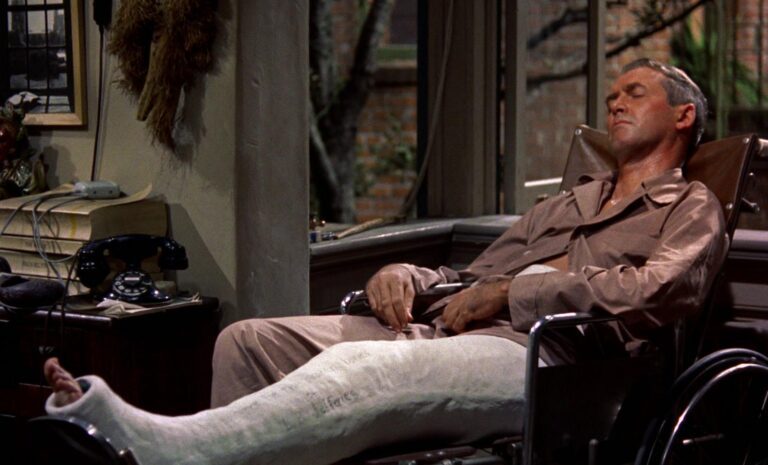 Rear Window: Hitchcock's romantic thriller – FilmFascination